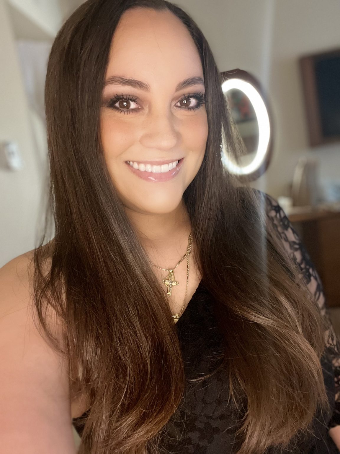 About | Sofia Mitchell